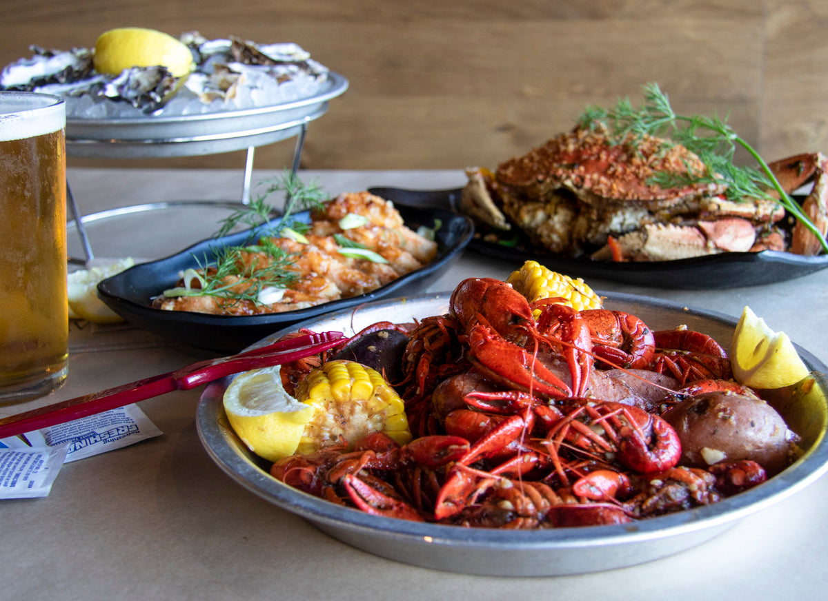 A Delicious Mess at Simmer Claw Bar in Rohnert Park – Act One Art